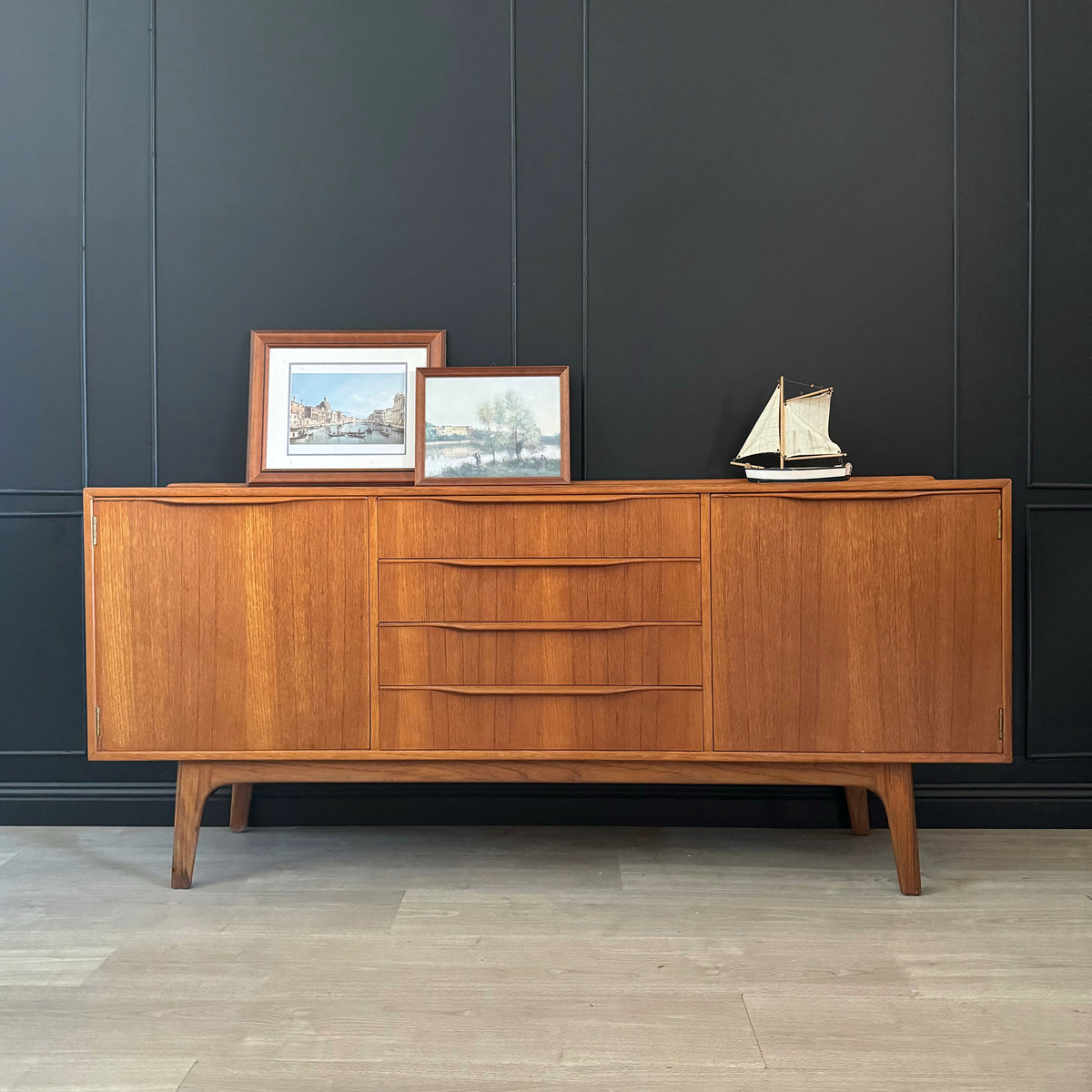 Stunning ‘Noblett Furniture’ sideboard / credenza / buffet – Upcycld